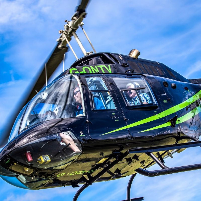 Blue Skies Helicopter Flight with Bubbly - Gift Experience for Two ...